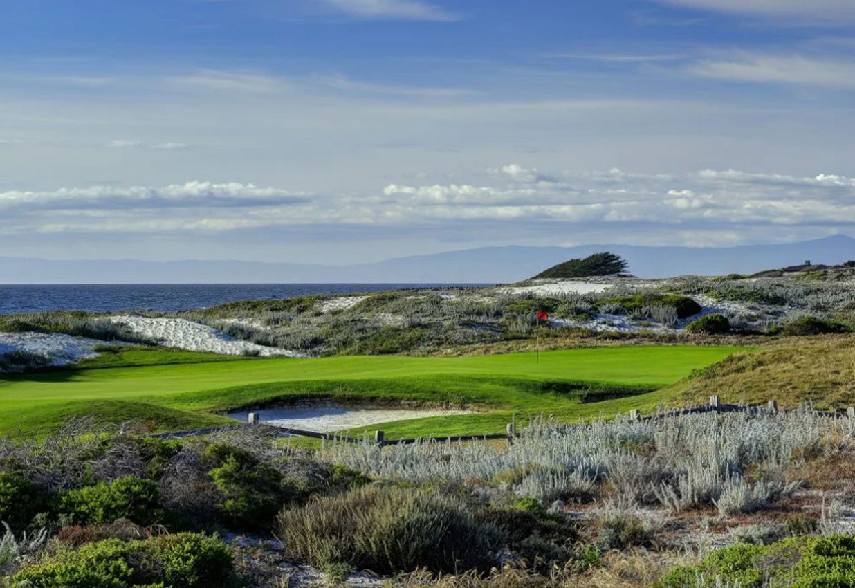 Golfer’s landmark Fable Beach Course 3 + Half Moon Bay Course ...